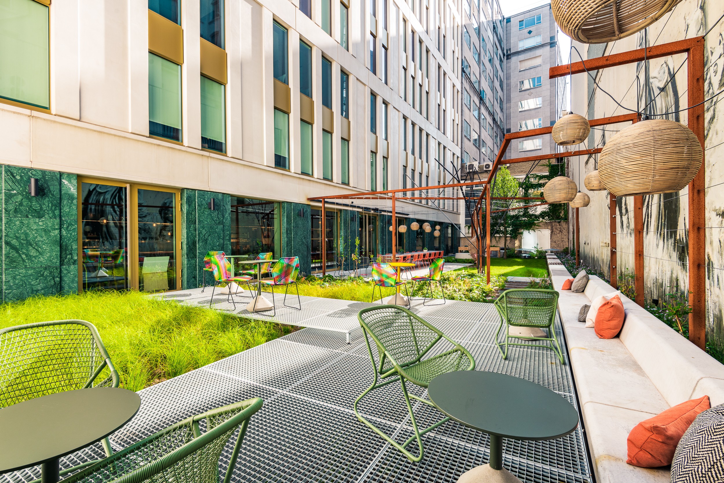 A-Stay » Unfold the city