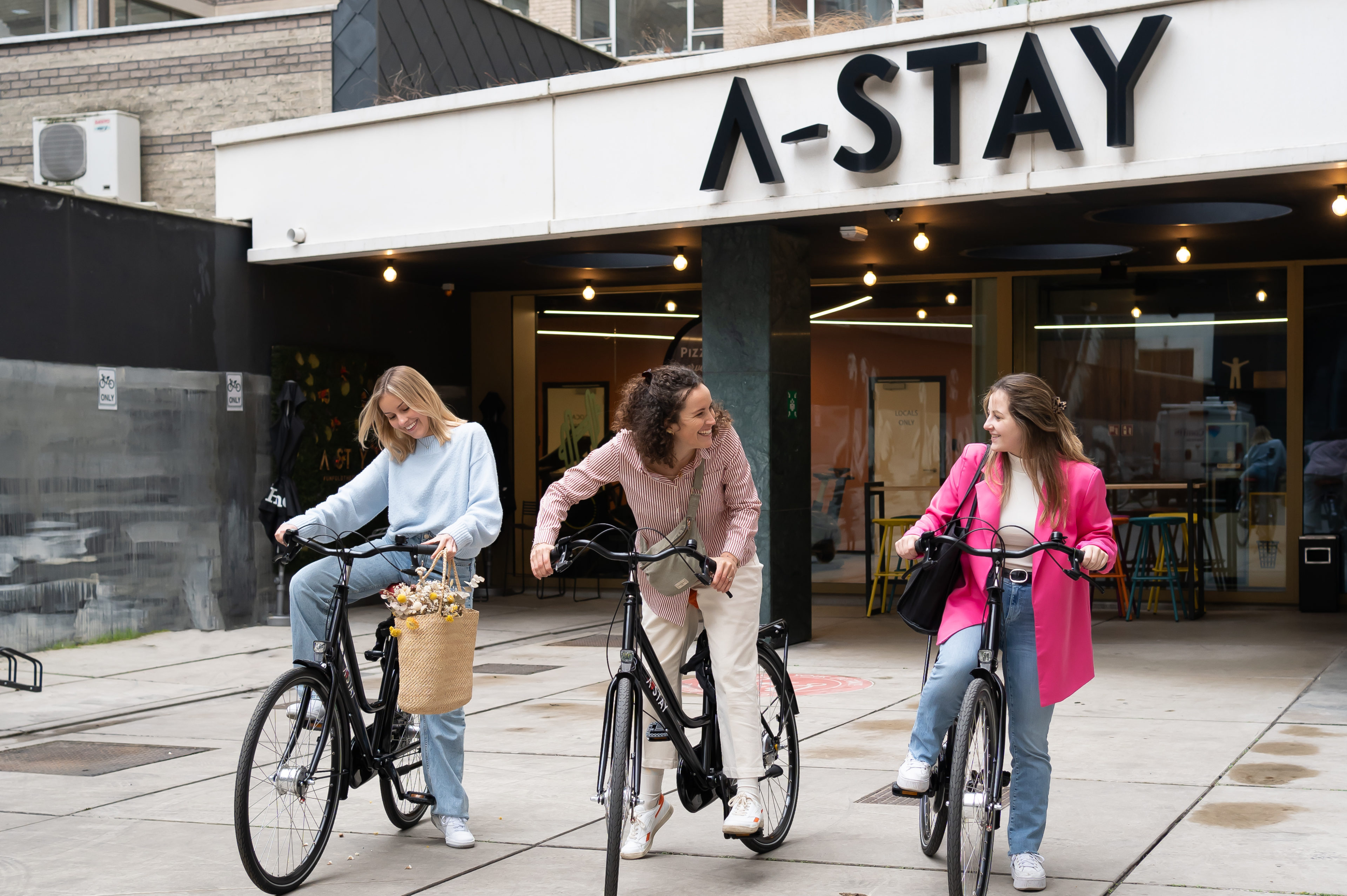 A-Stay » Unfold the city